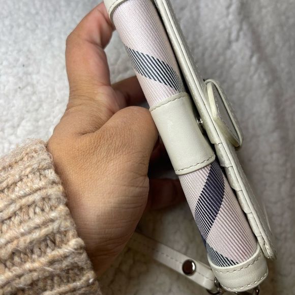 Burberry | Bags | Burberry Wallet Wristlet Super Cute And Handy | Poshmark